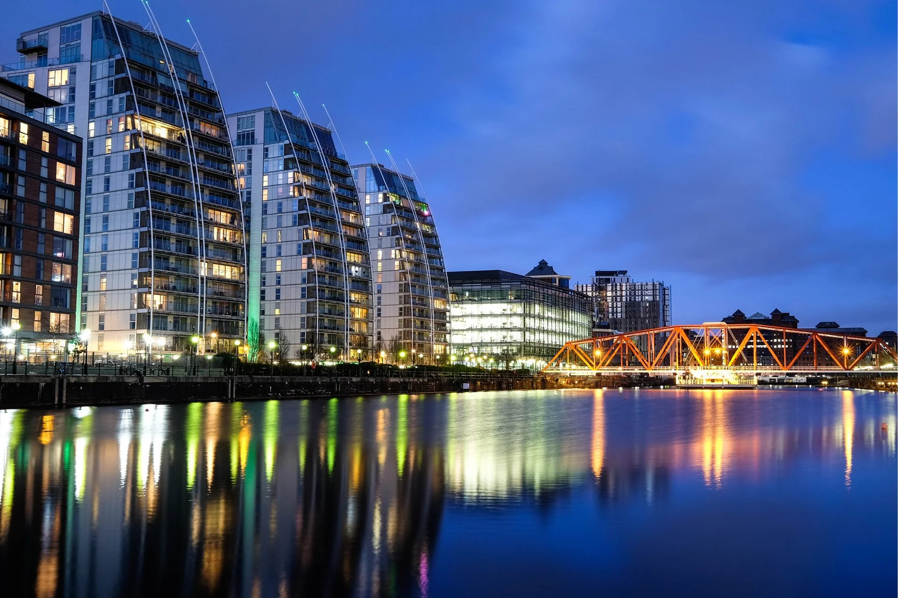 ABOUT US — Falcon Fox