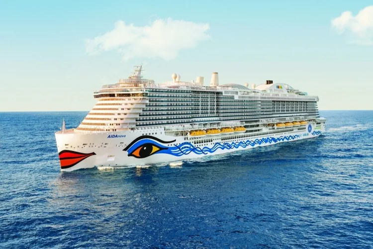 Die überraschenden Pläne für AIDAnova ab Hamburg — Matthias Morr