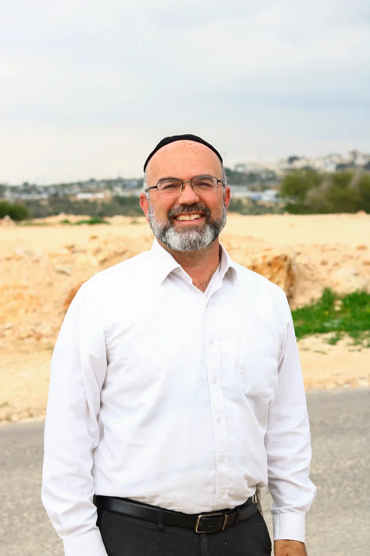 Staff — Rabbi Fischer's Yeshiva
