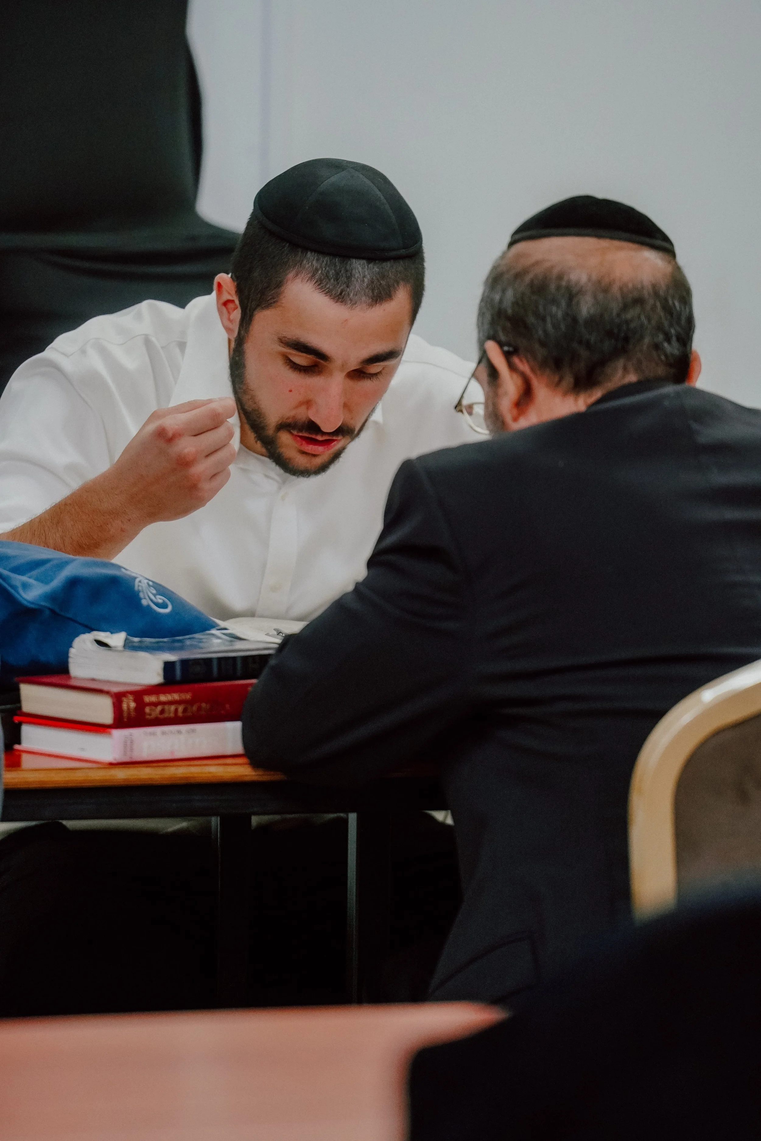 Staff — Rabbi Fischer's Yeshiva