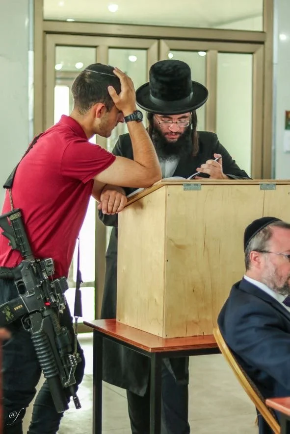 Around Yeshiva '21-'22 — Rabbi Fischer's Yeshiva