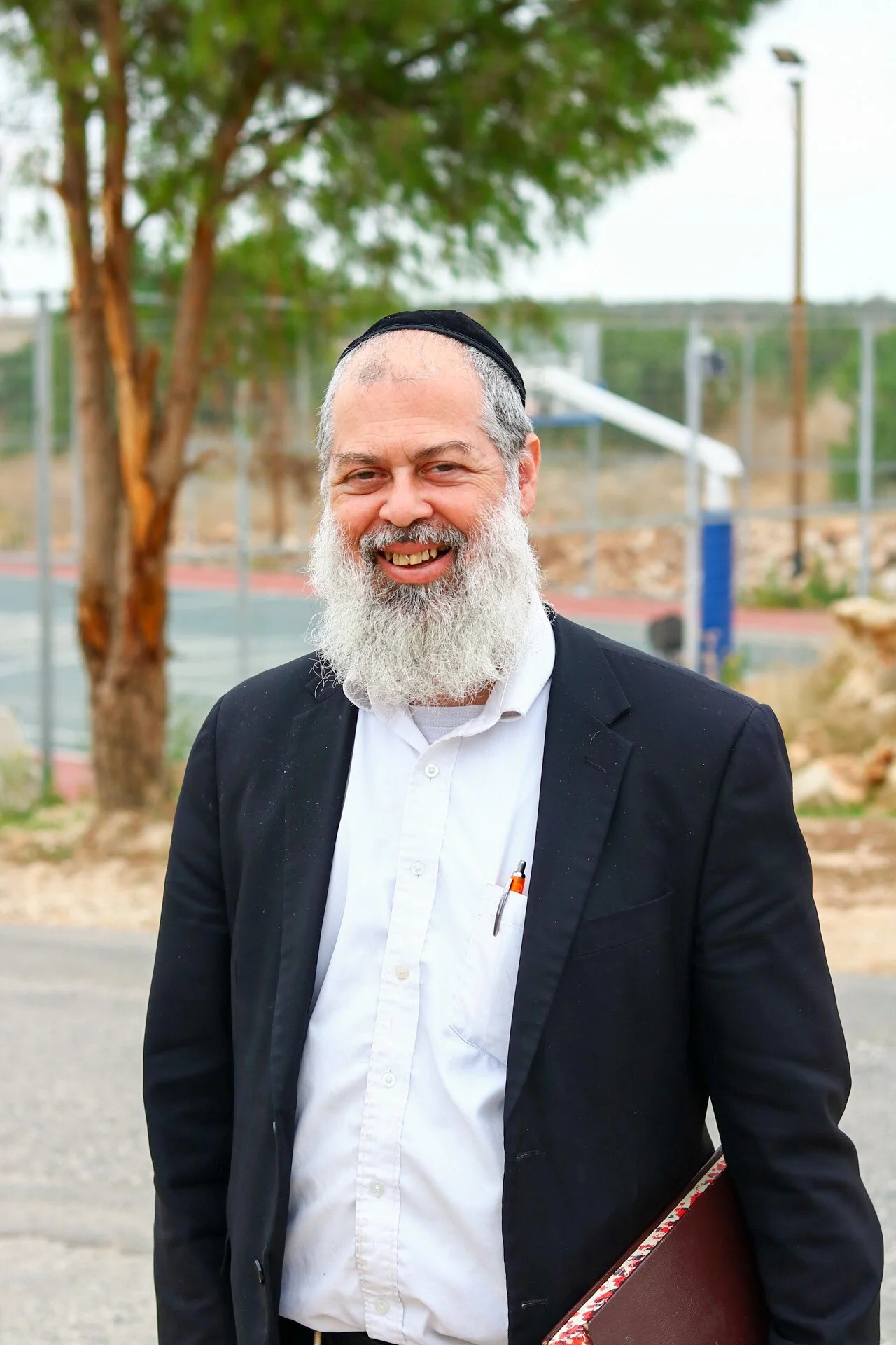 Staff — Rabbi Fischer's Yeshiva