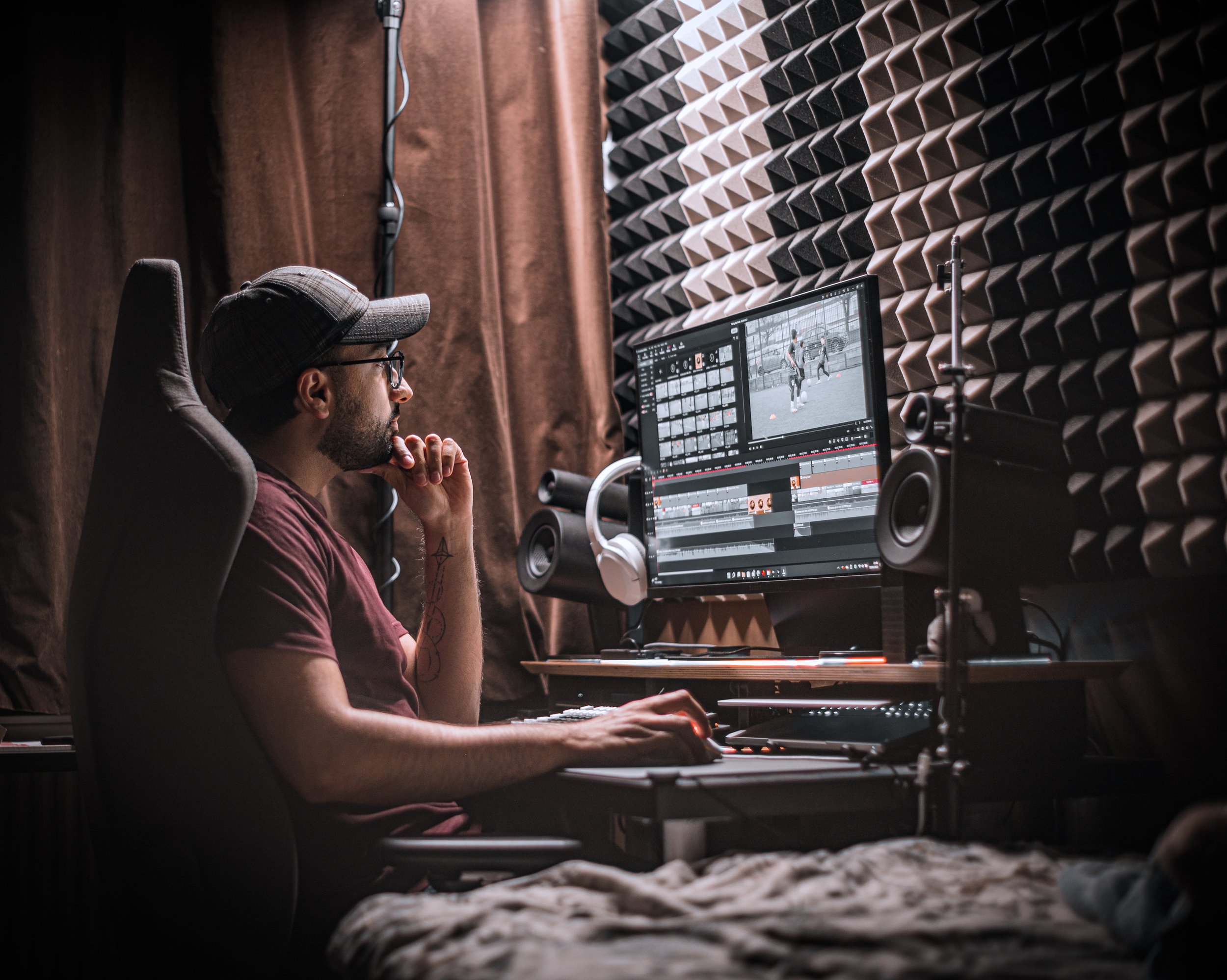 CHET TANK Filmmaker & Photographer in London