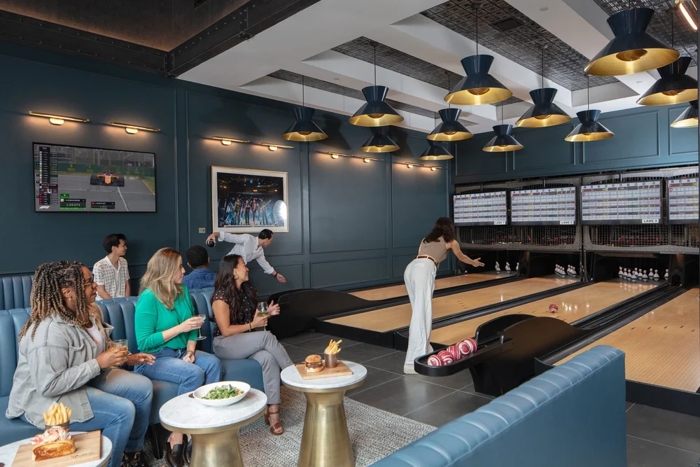 Interactive Sports & Games in NYC | Golf, Bowling, Darts | T-Squared Social — T-Squared Social