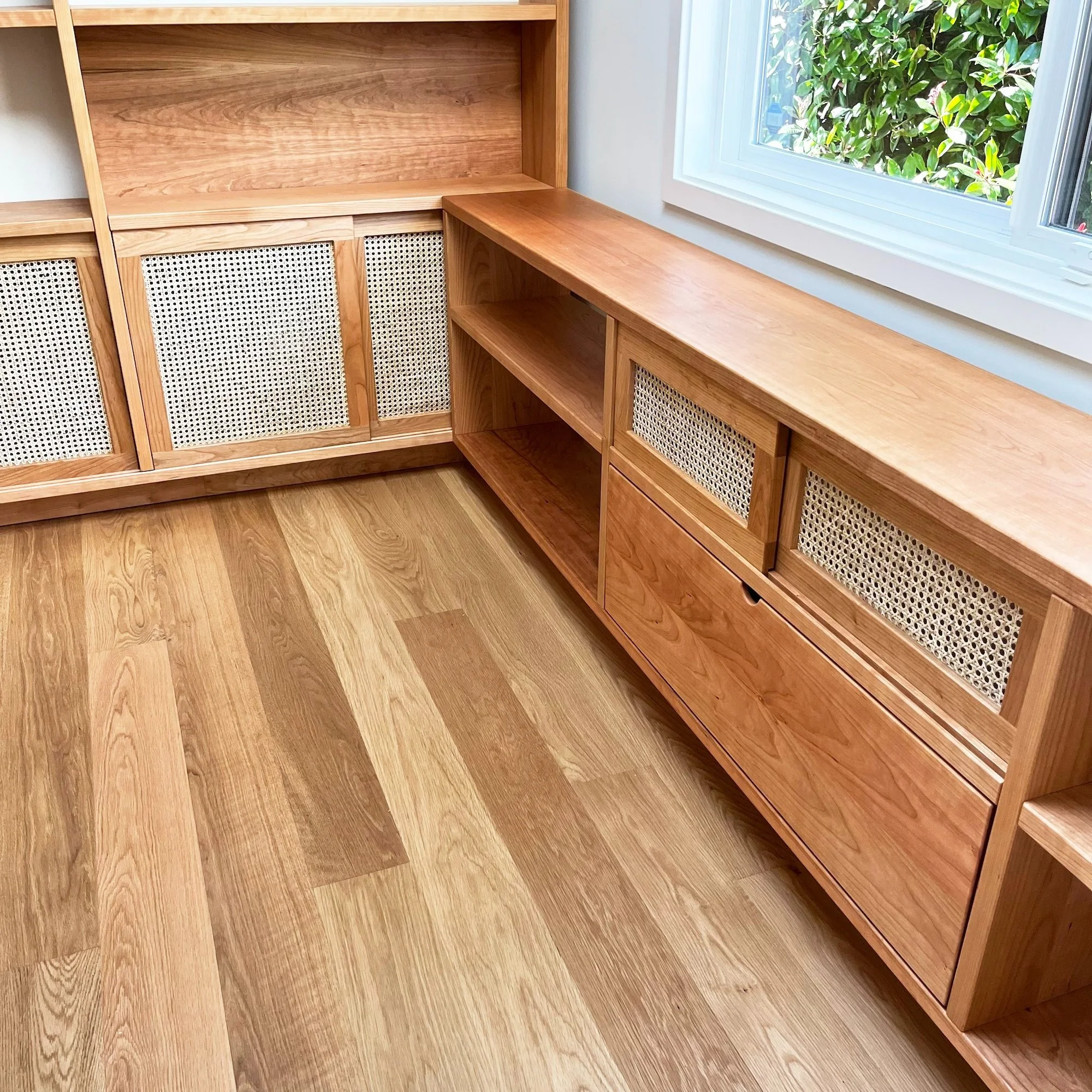BAY AREA CUSTOM FURNITURE
