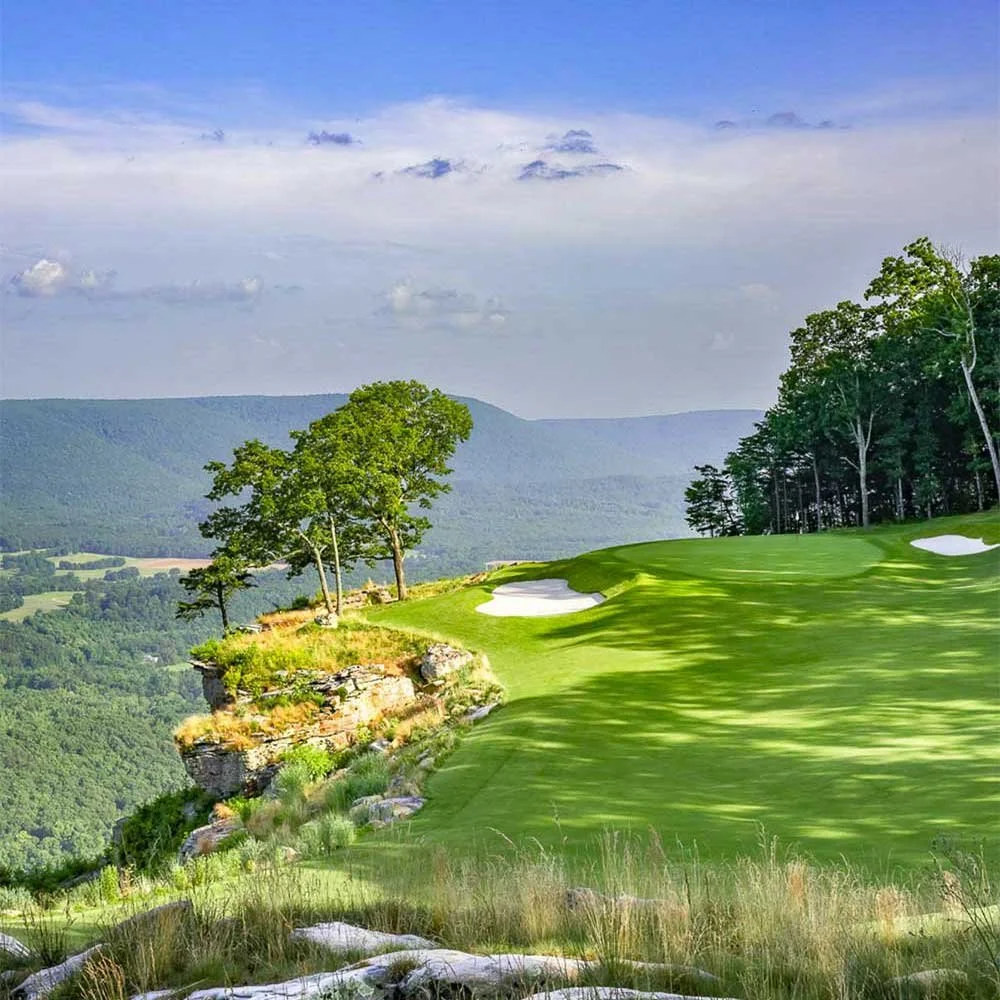 About Us — CLOUDLAND at McLEMORE RESORT