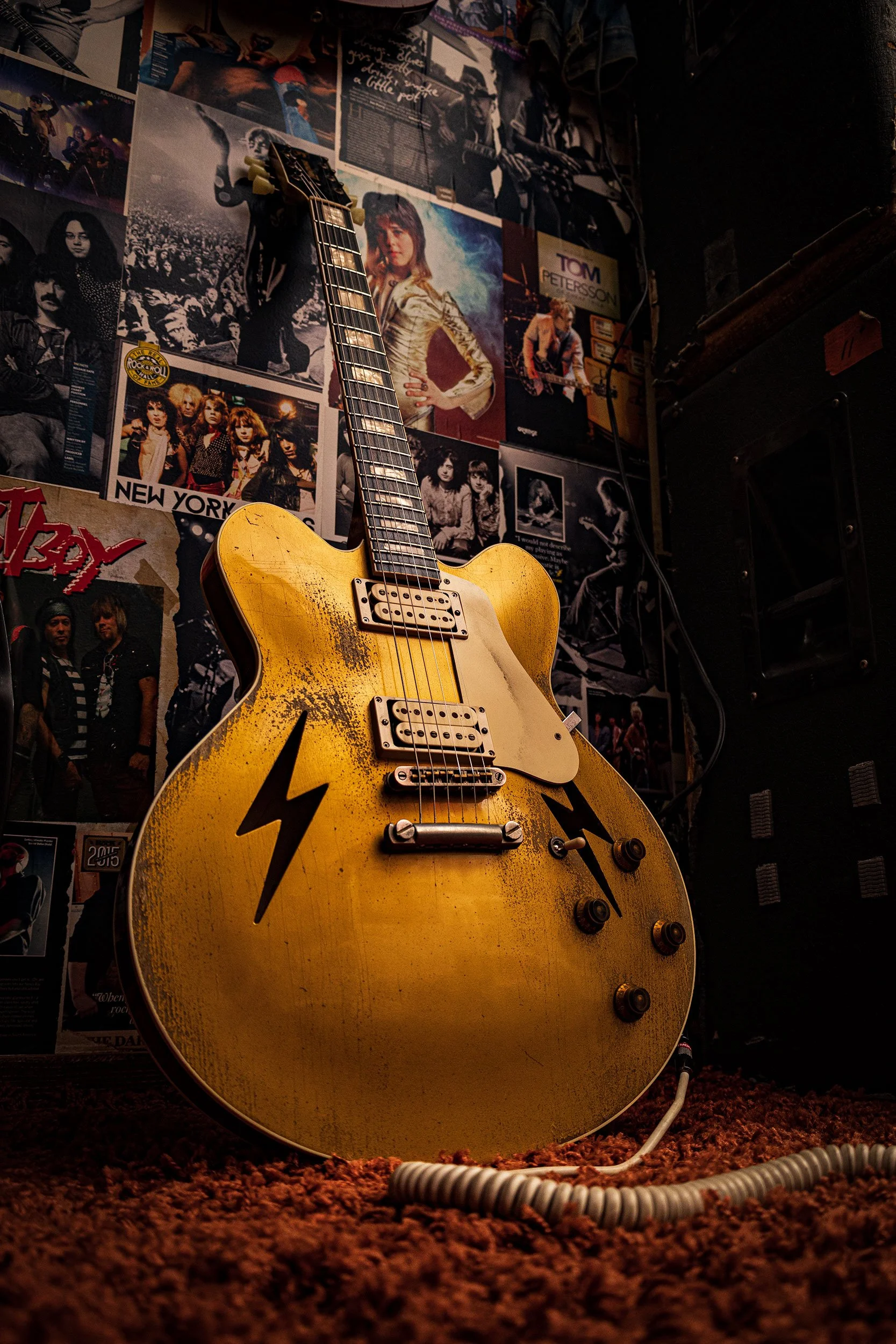 Rock N Roll Relics Lightning Model — Rock N Roll Relics
