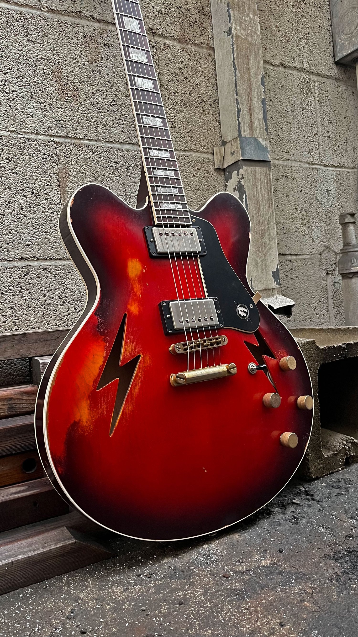 Rock N Roll Relics Lightning Model — Rock N Roll Relics