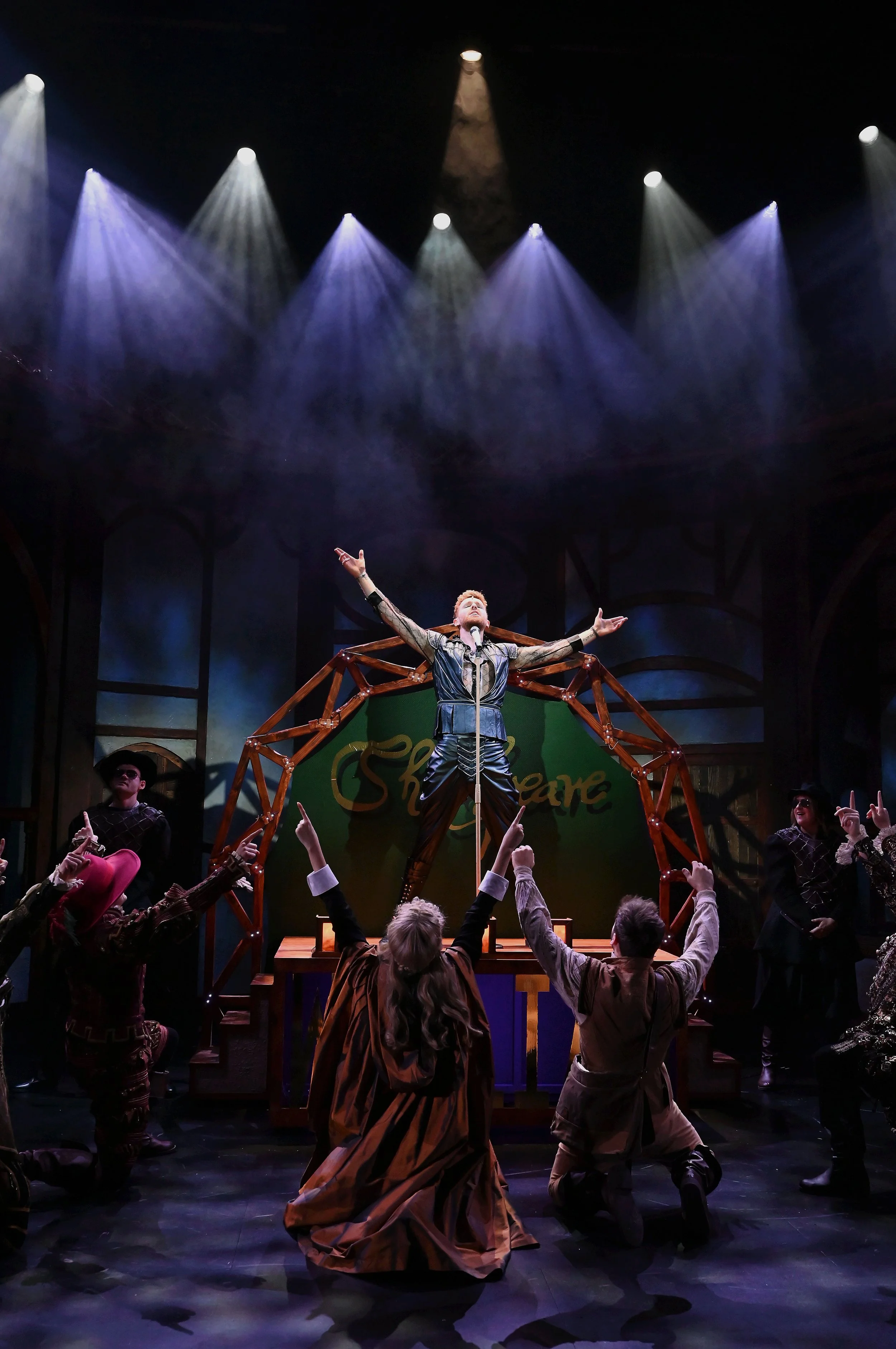 Something Rotten, The English Theatre Frankfurt Review — Theatre and Tonic