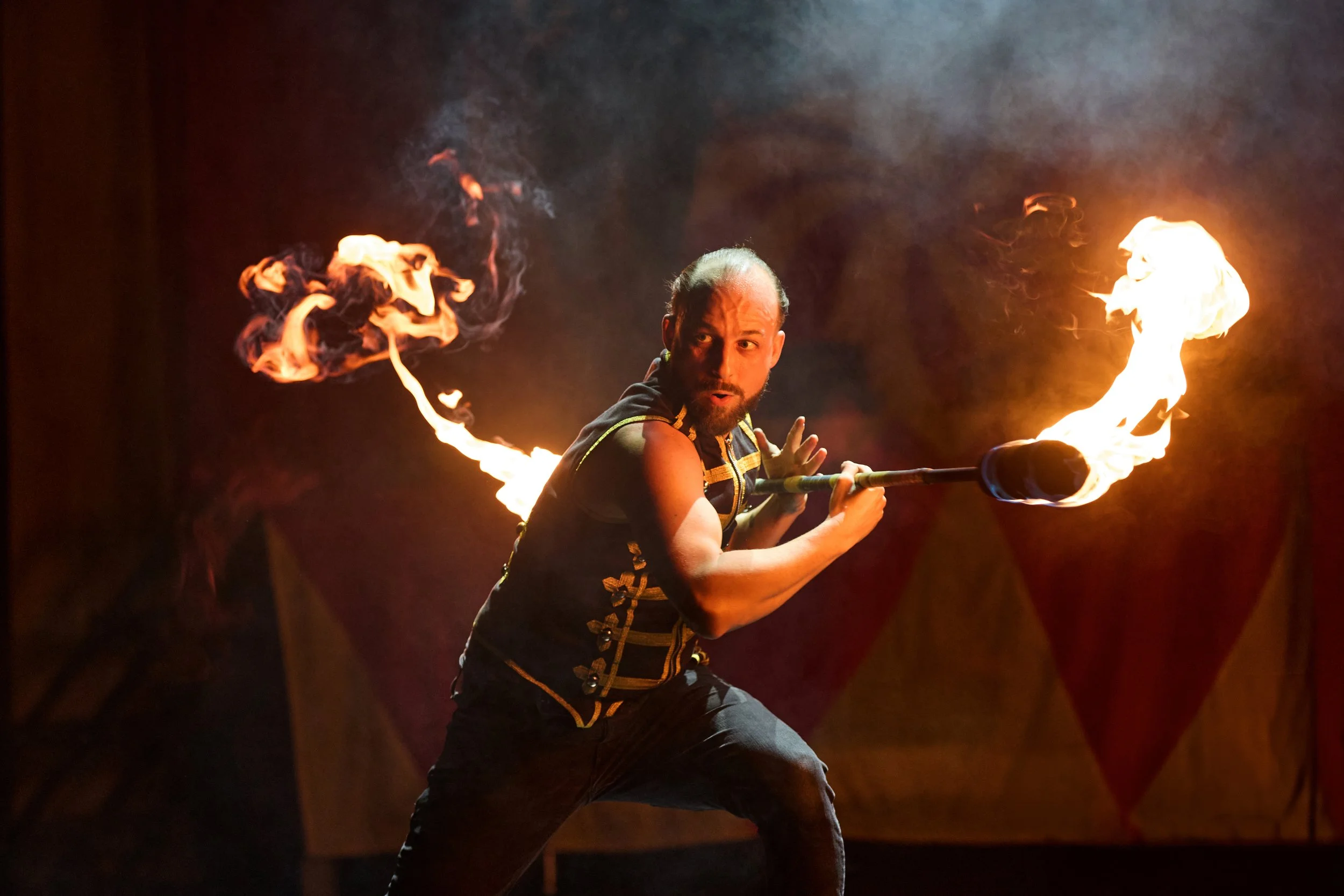 Cirque - The Greatest Show, UK Tour (2024) Review — Theatre and Tonic