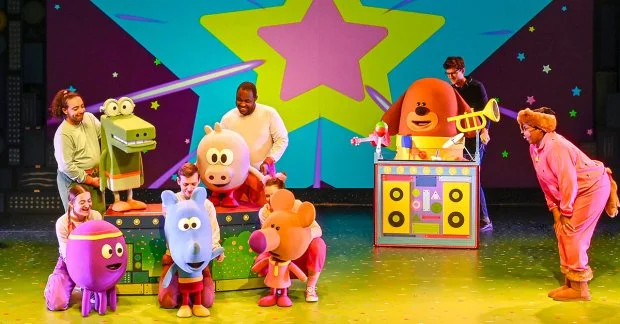 Matthew Xia and Vikki Stone, Hey Duggee Live Tour Interview — Theatre ...