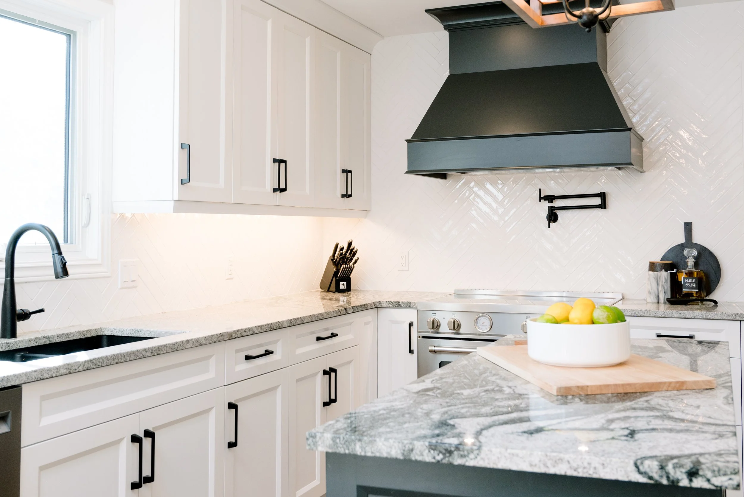 About A.M. Interiors | Interior Styling, Virtual Decorating ...