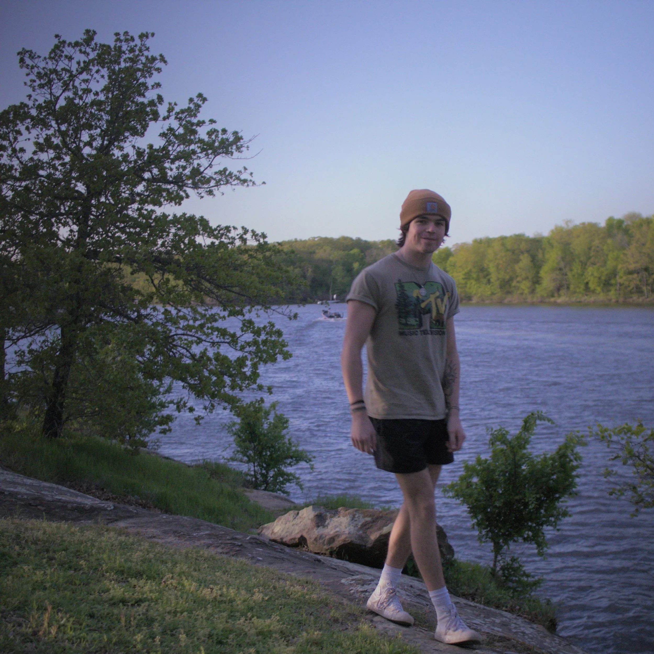 Yellowstone Guides — Yellowstone Hiking Guides