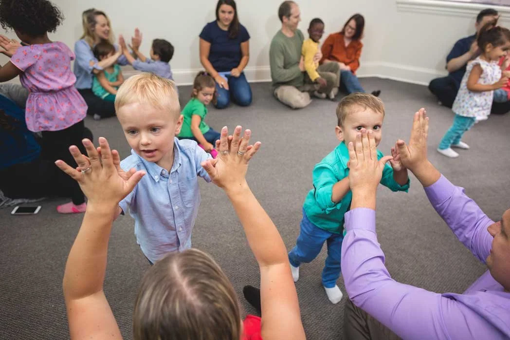 Kindermusik classes for toddlers and families at Learn Sing & Grow ...