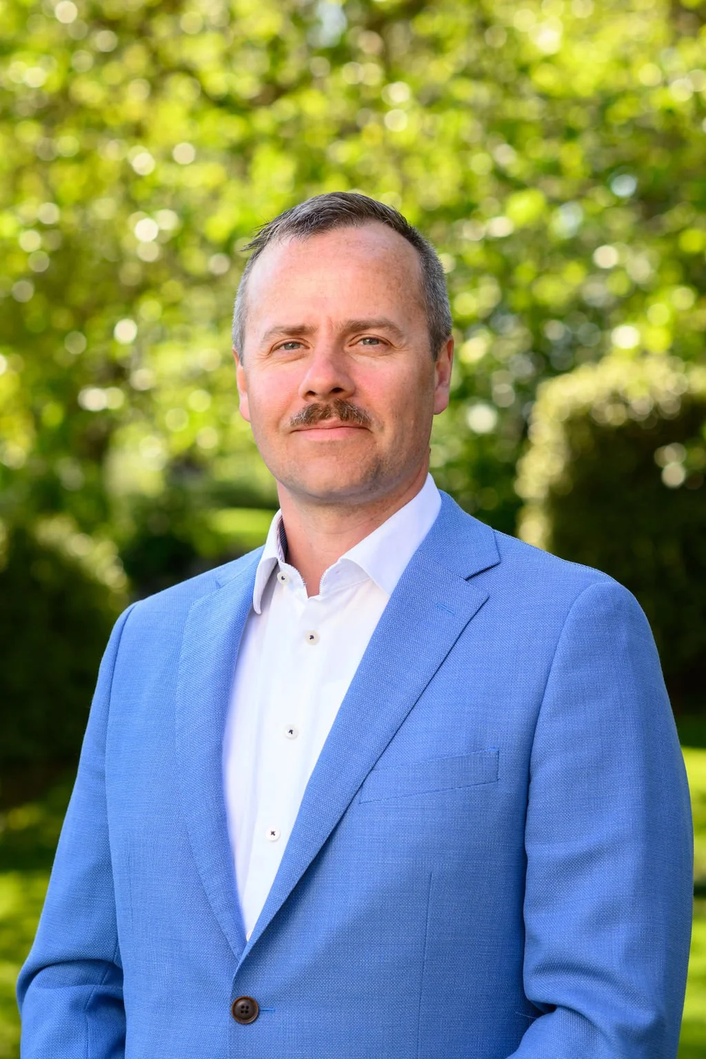 Employment Law Attorney Near Me - Pearlman Lindholm — Pearlman Lindholm