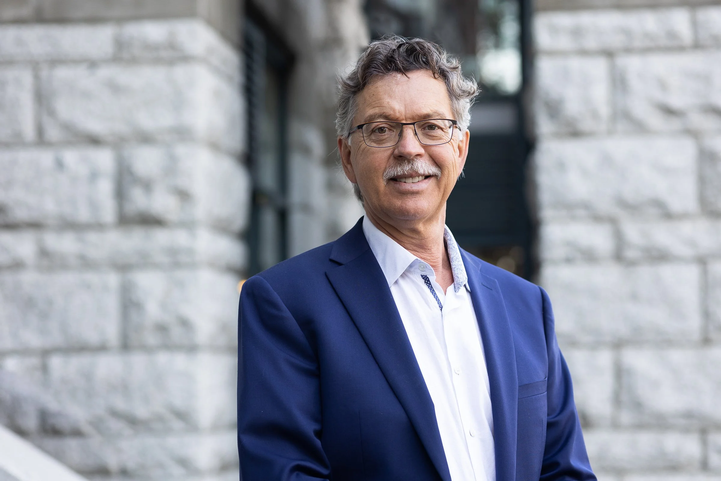 Lawyers with Expertise in Litigation — Pearlman Lindholm