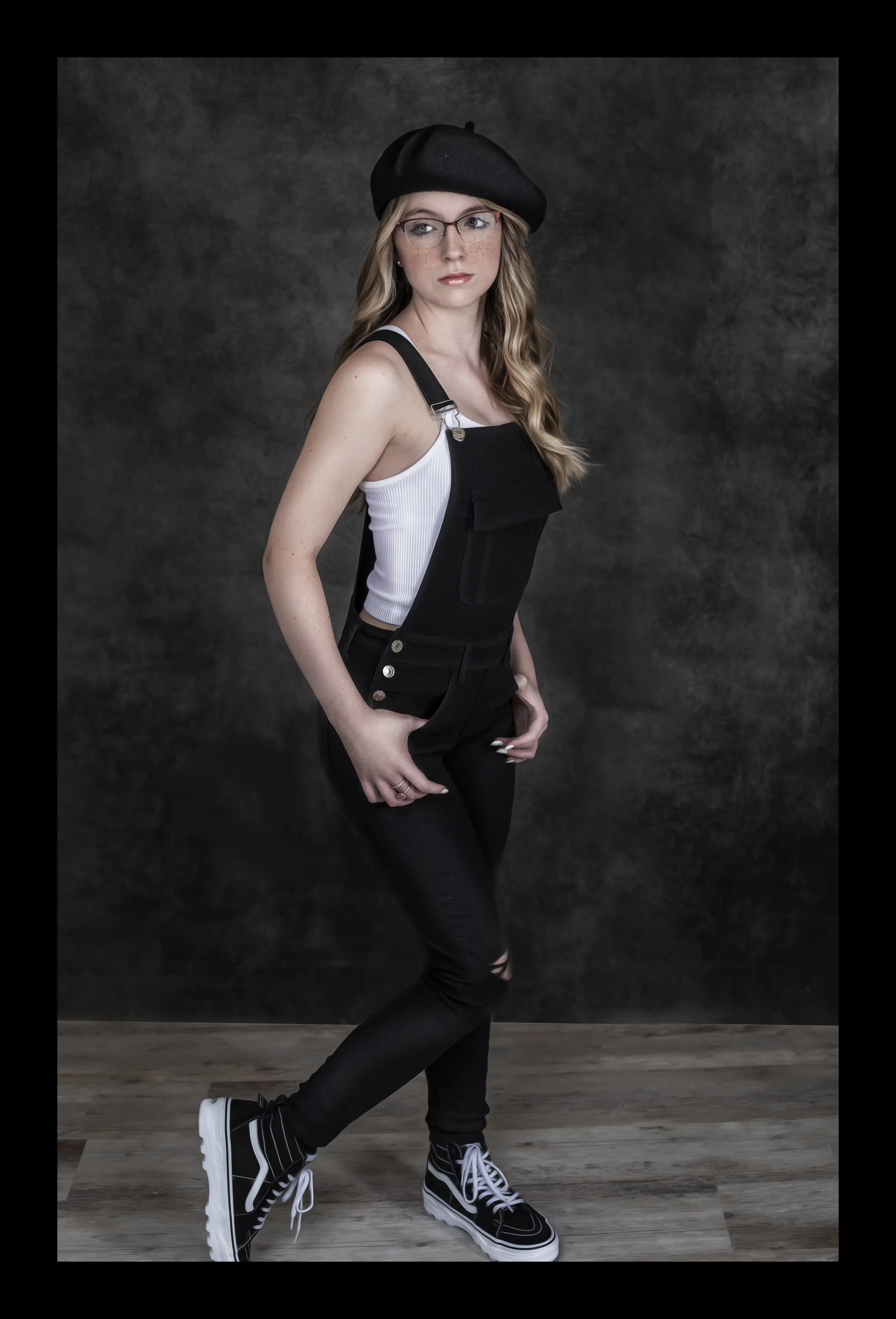 TONYA WELLS PORTRAITS