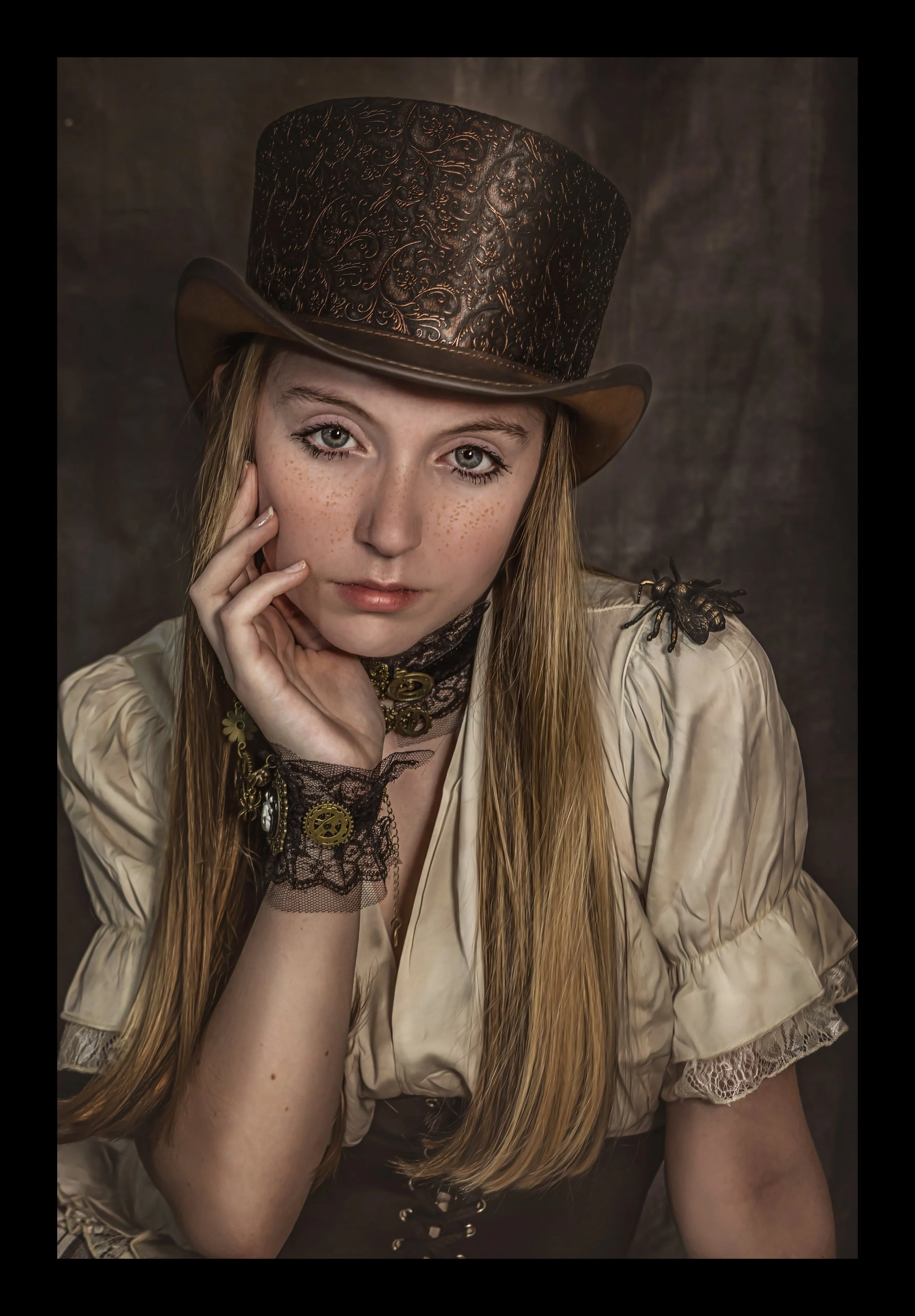 TONYA WELLS PORTRAITS
