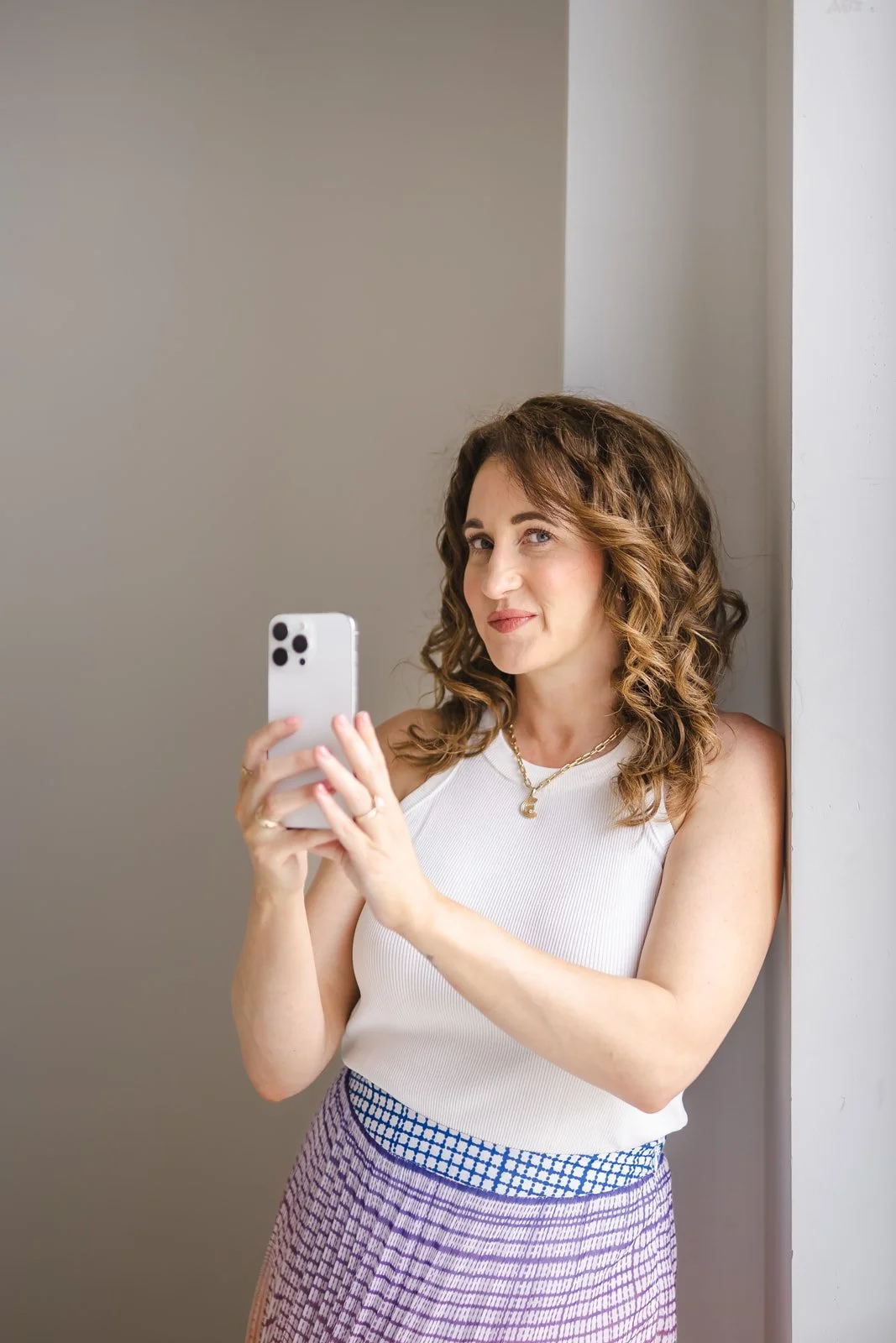 We help business owners with social media by creating a polished ...