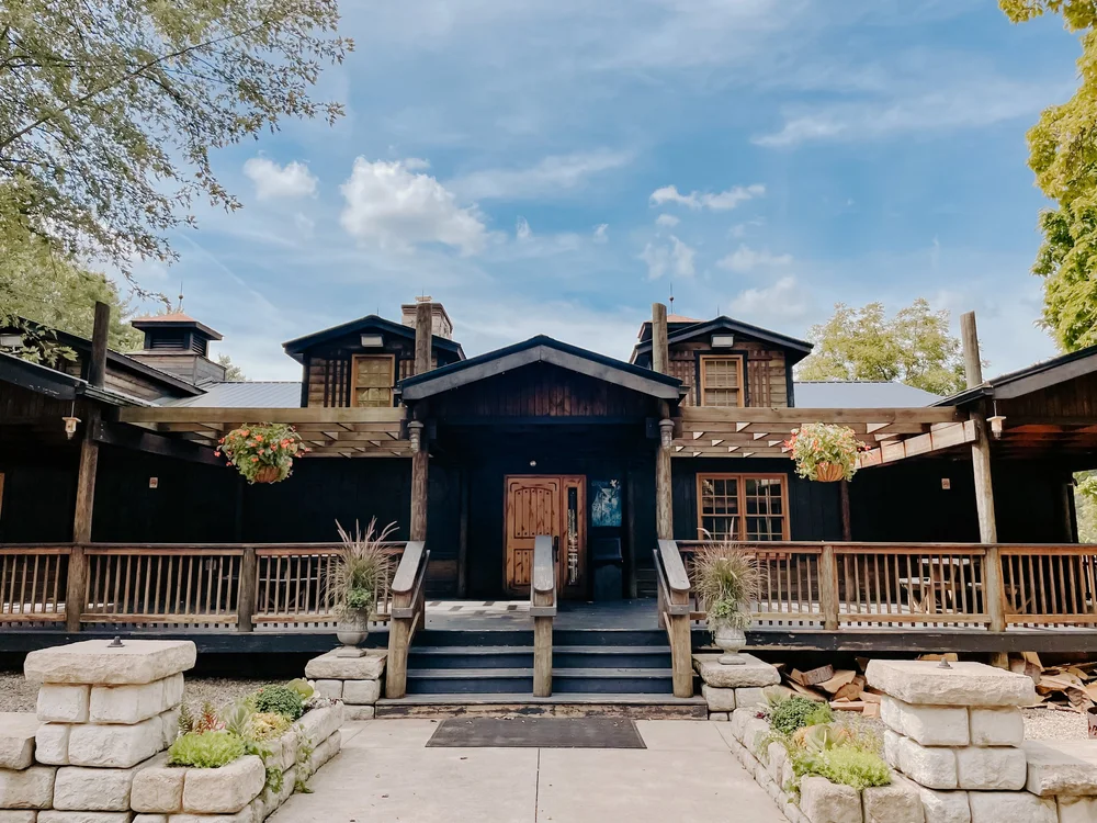 Wedding Venue — Wood's Tall Timber Resort