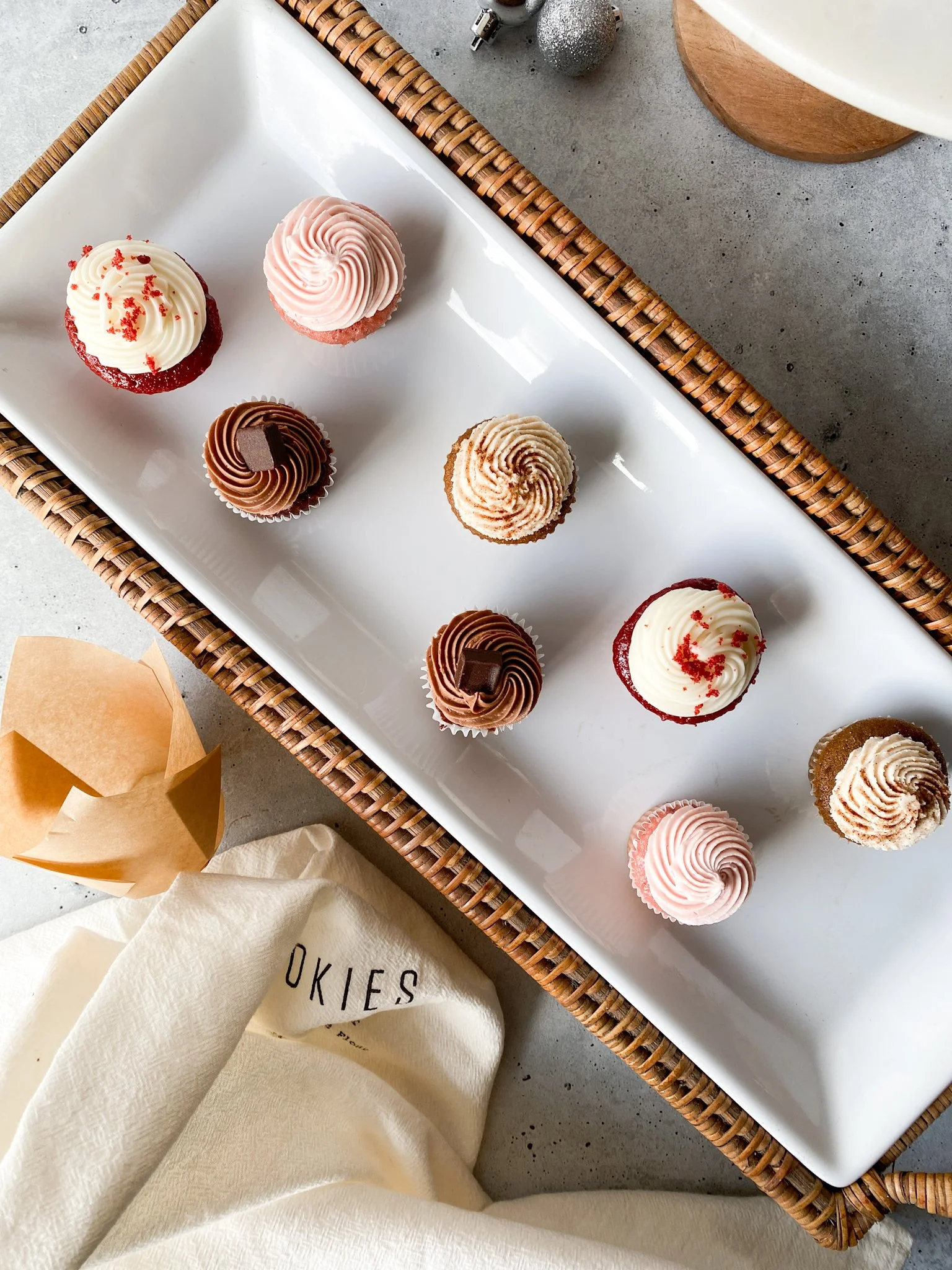 Wedding Cakes Atlanta Georgia/ Artful Cakery by Julie