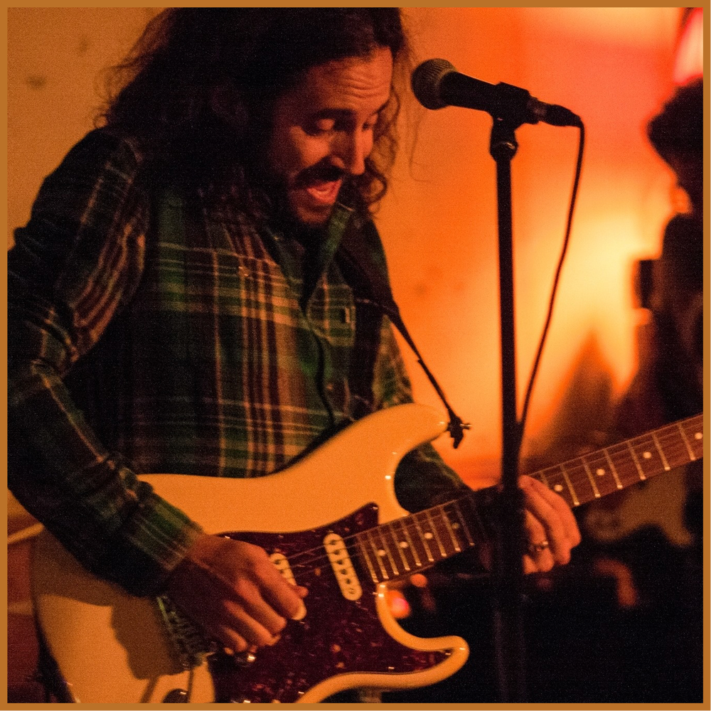 Slide Guitar Lessons with Dylan Kay — One Finger Guitarist