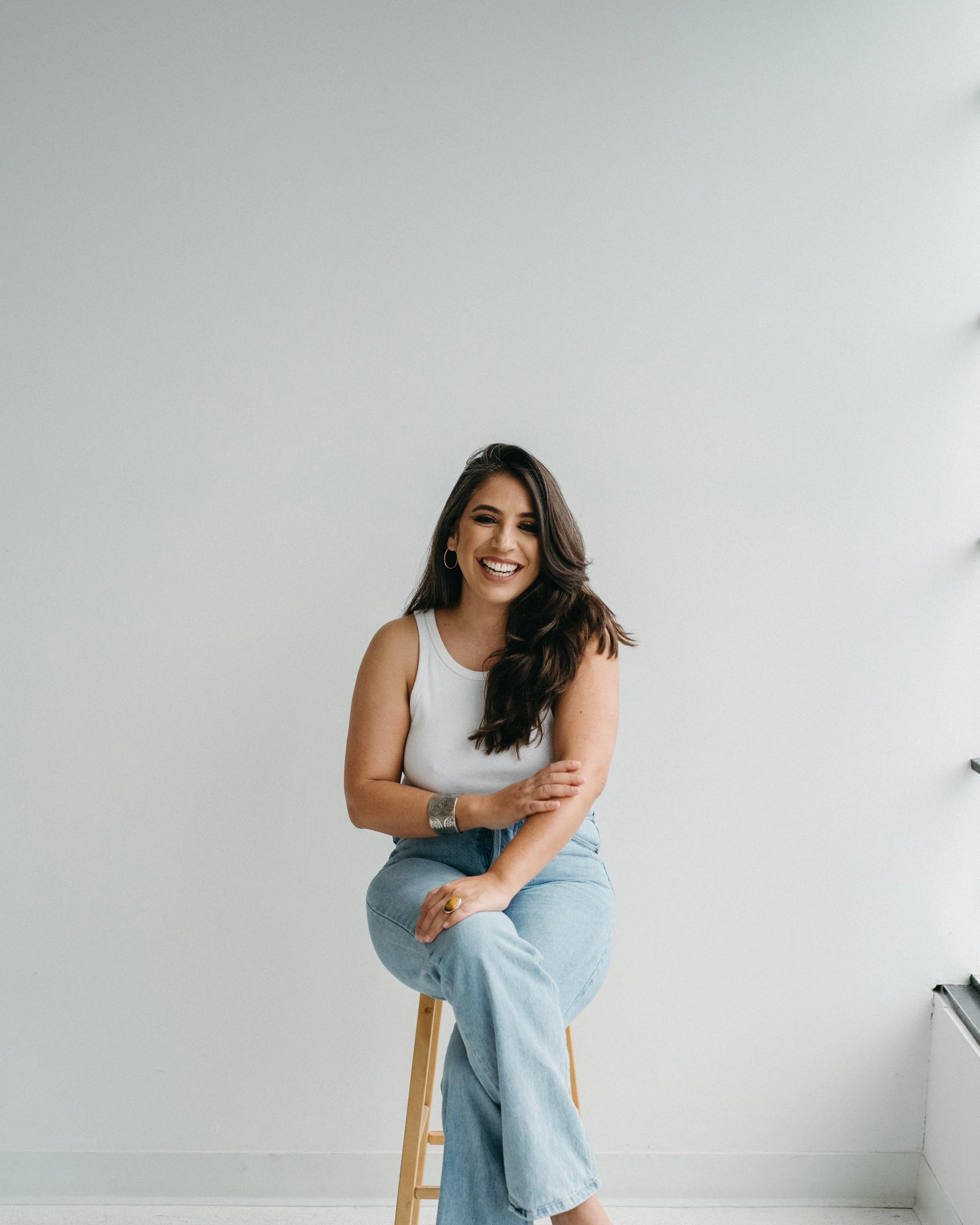 Edmonton Portrait & Branding Photographer Emilie Iggiotti