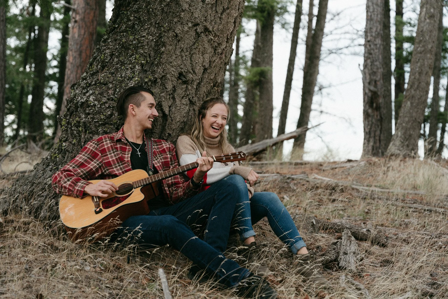 Engagement Photography Ideas in Coeur d'Alene, Idaho - Idaho Elopement ...