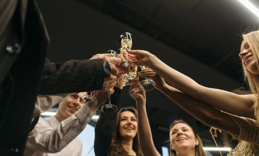 Best Sales Contest Prize Ideas: From Travel to Tech Rewards