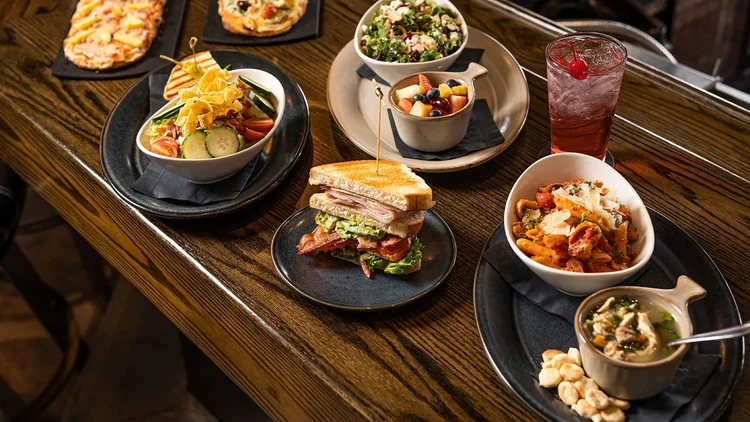 Dining — The Turn Club