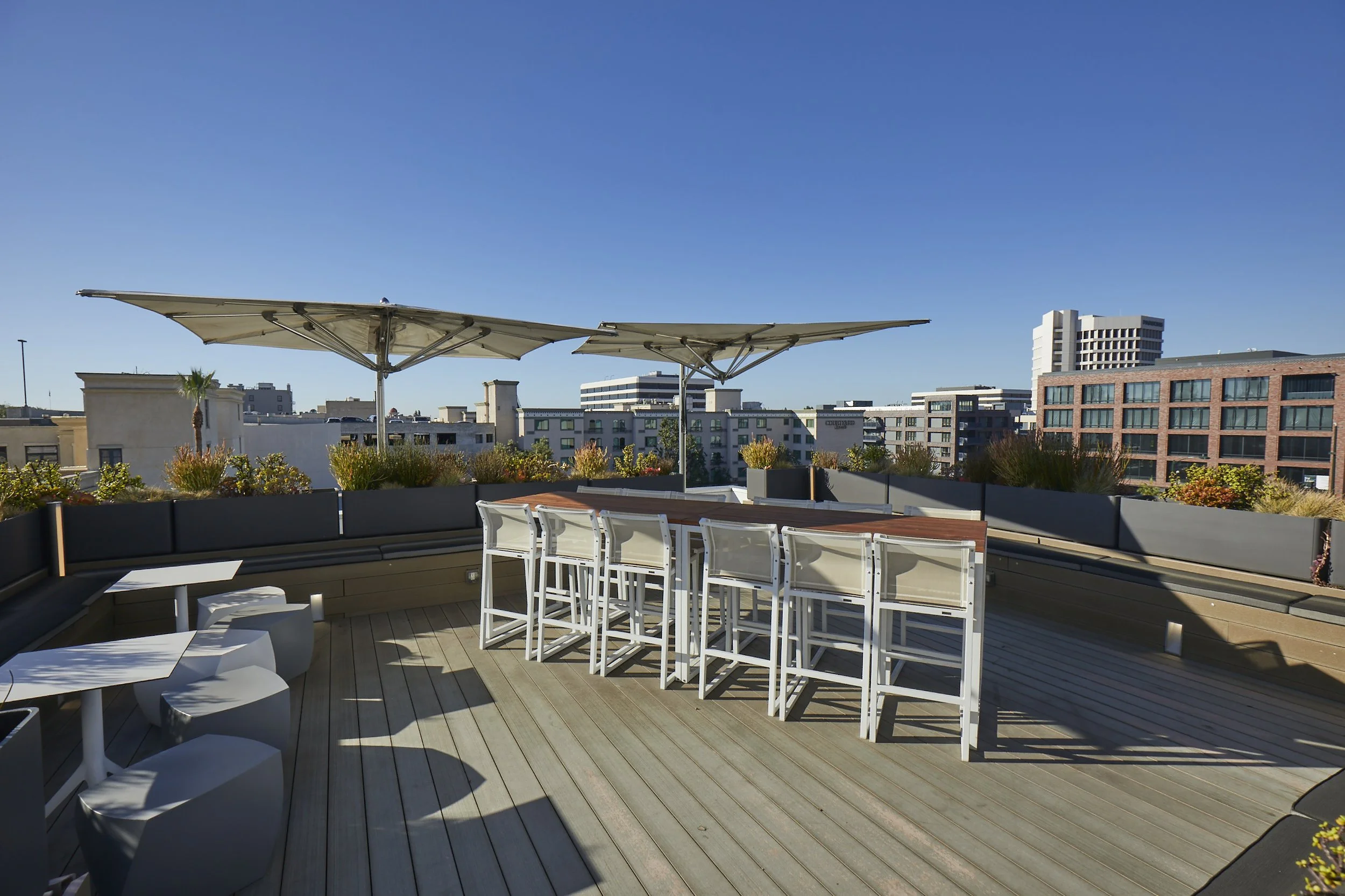 Rooftop Deck — The Pasadena Studios