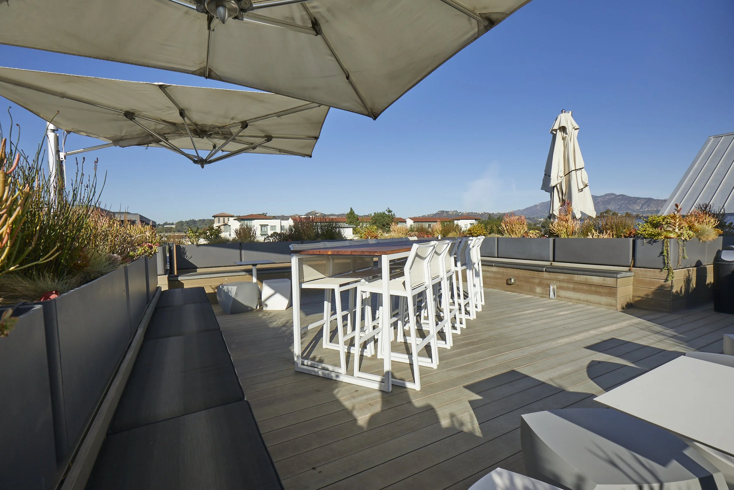 Rooftop Deck — The Pasadena Studios