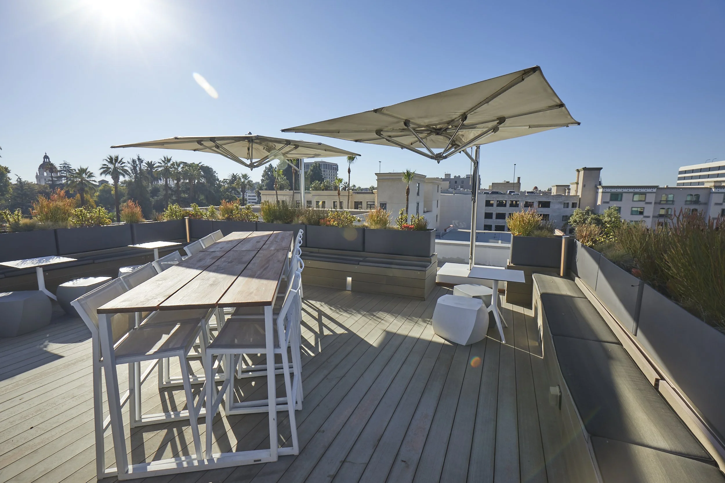 Rooftop Deck — The Pasadena Studios