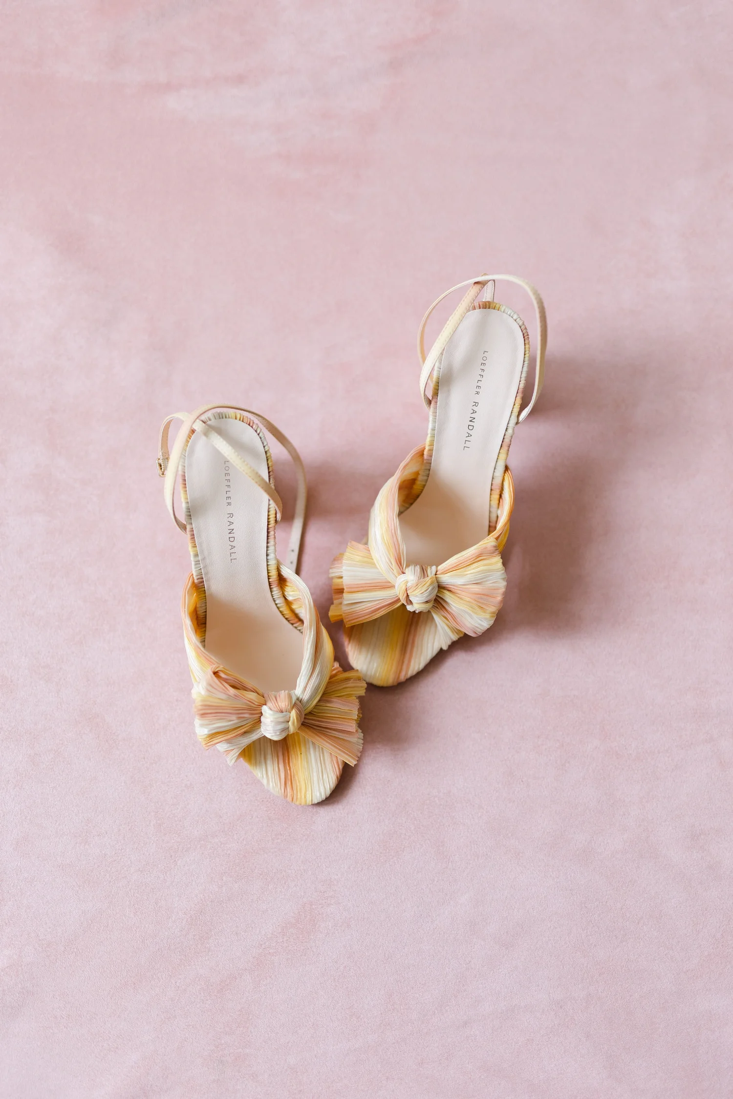 Home | Cat Carty Buswell | Wedding, Branding, & Family Photographer