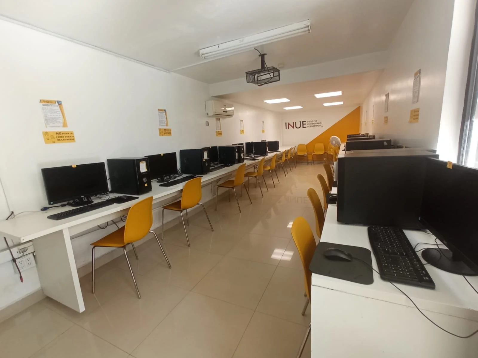 INUE ONLINE Universidad Licenciatura Ingeniería posgrado carrera linea ...