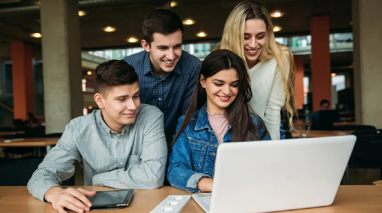 INUE ONLINE Universidad Licenciatura Ingeniería posgrado carrera linea presencial ejecutiva ...