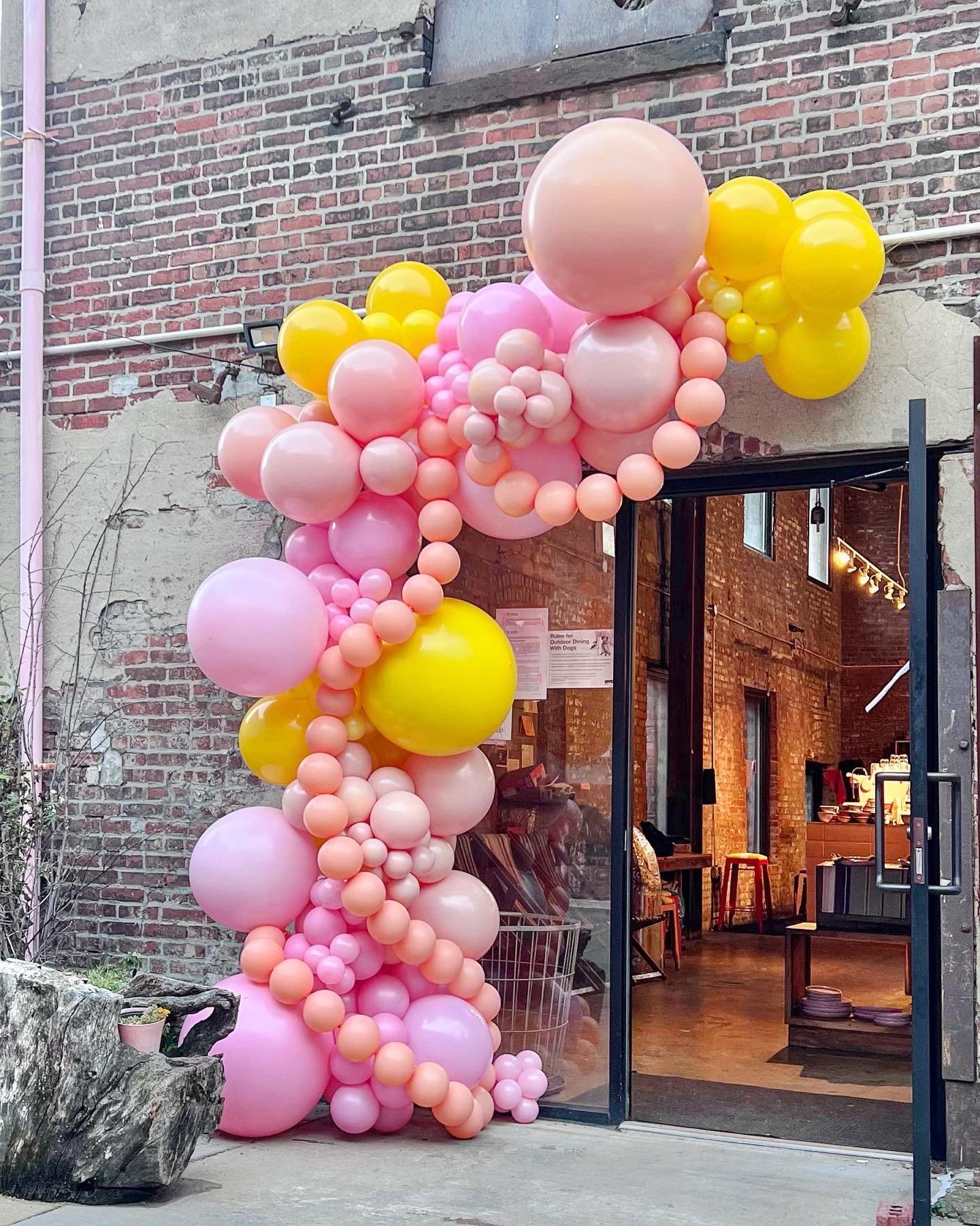 Brooklyn Balloon Girls