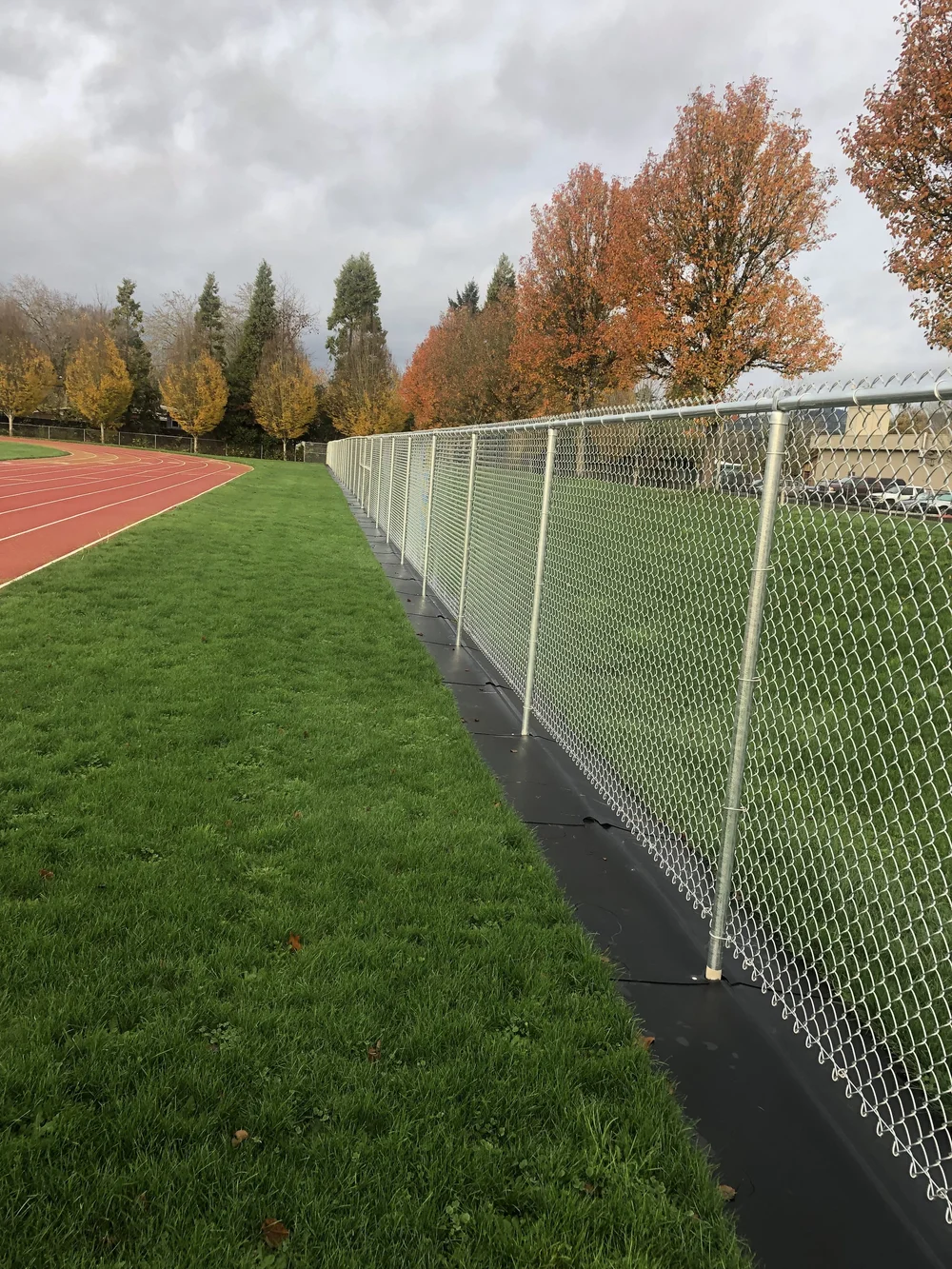 Commercial — Underfence