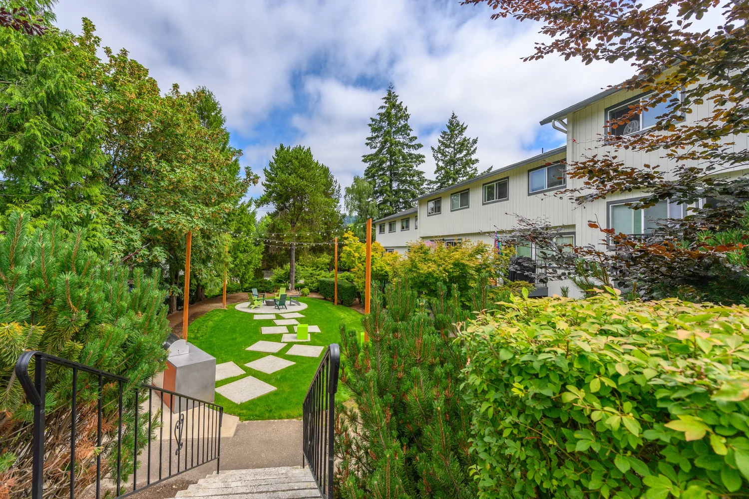Tempo west apartments