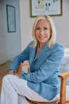 Dr. Erika — Evolved Science