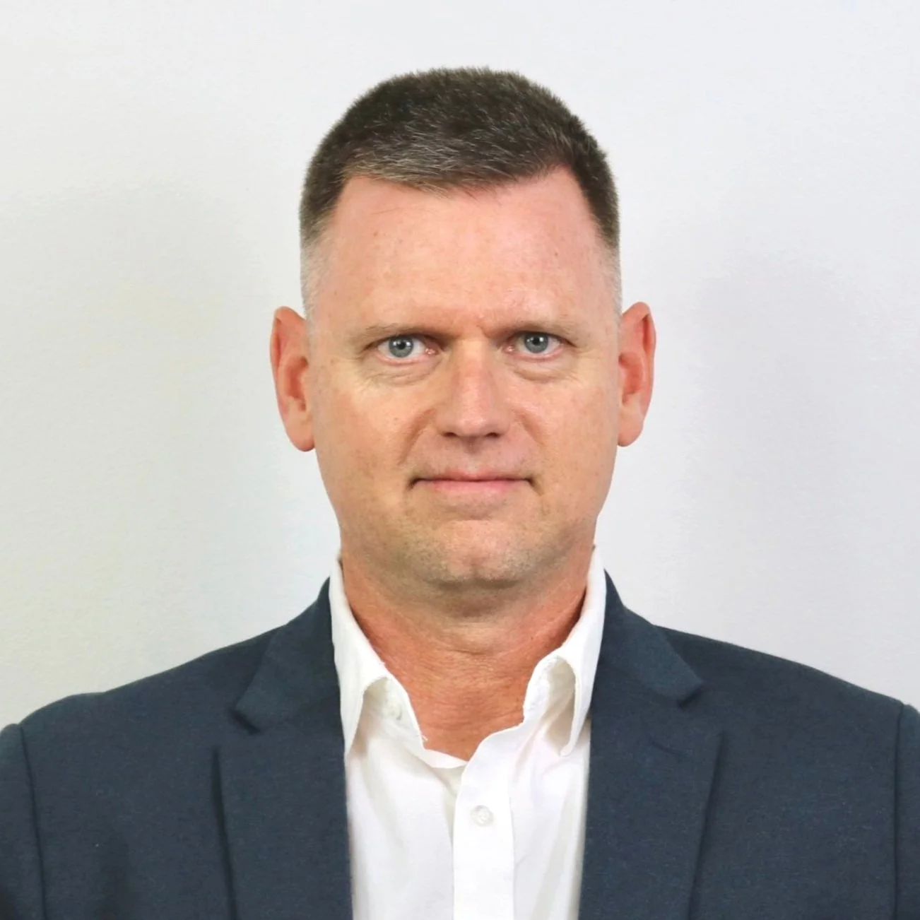 Executive Bios — Alcon Entertainment