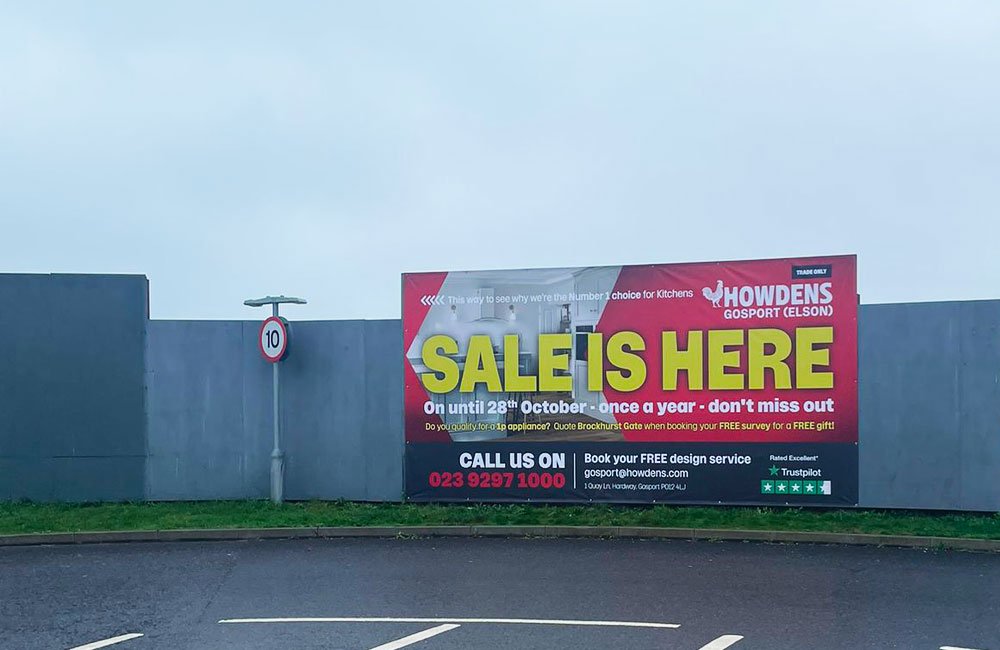 Key2 Group retail signage for Howdens Portsmouth — Key2 Group Hampshire ...