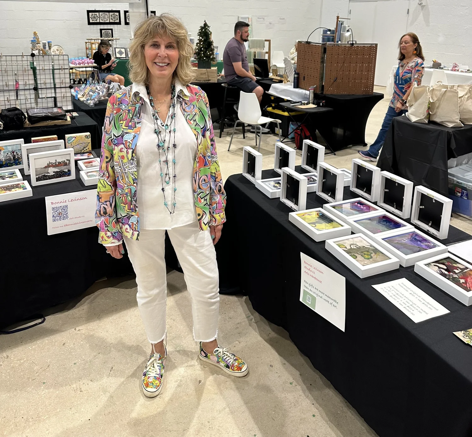 Biography | Bonnie Levinson | Bonnie Levinson