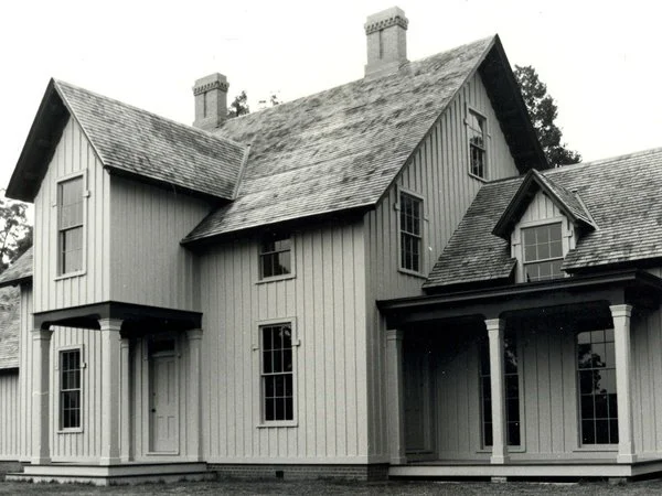 The Grove National Historic Landmark — At Home in Chicago