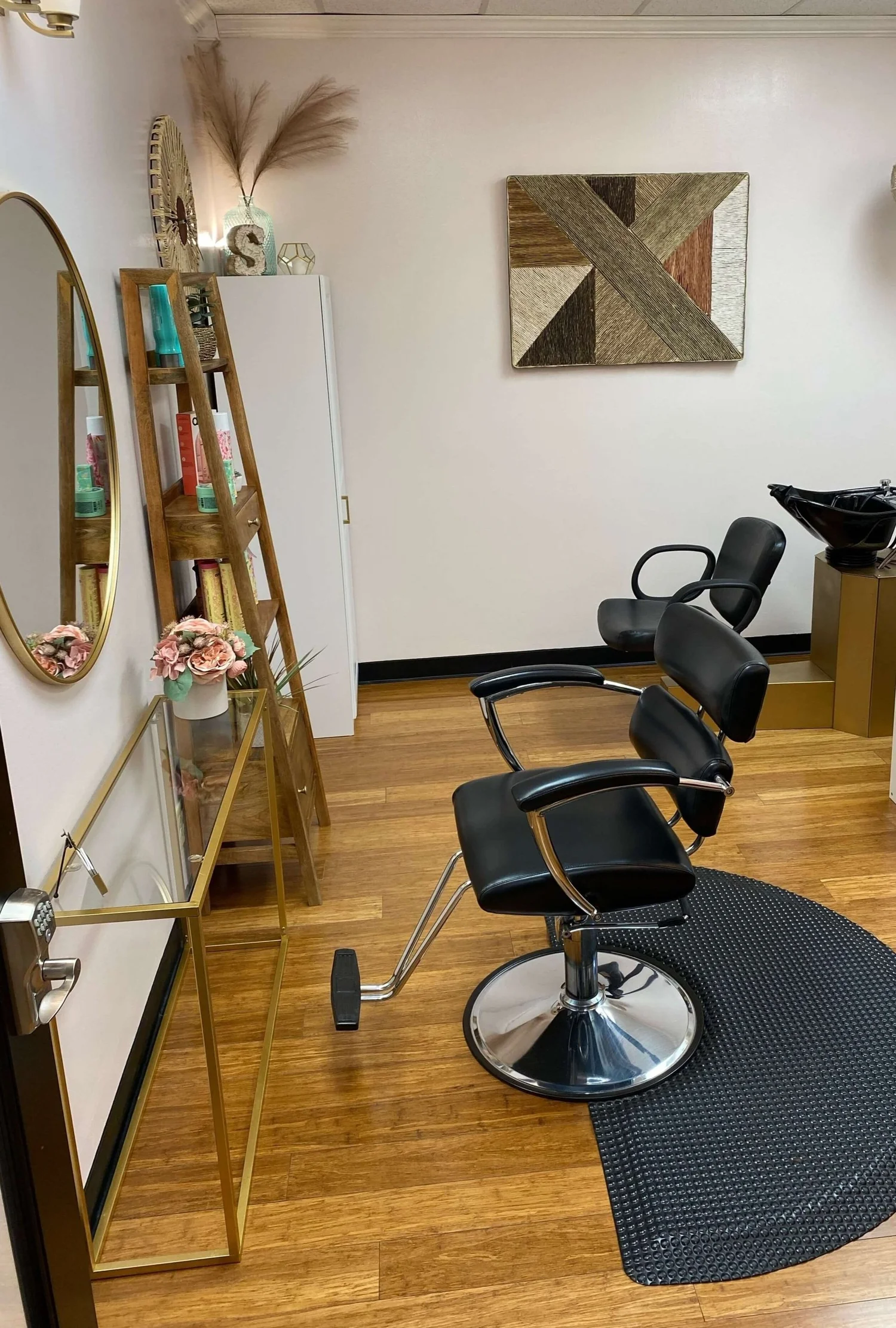 Sarah Rosenow Salon - Bellevue, WA