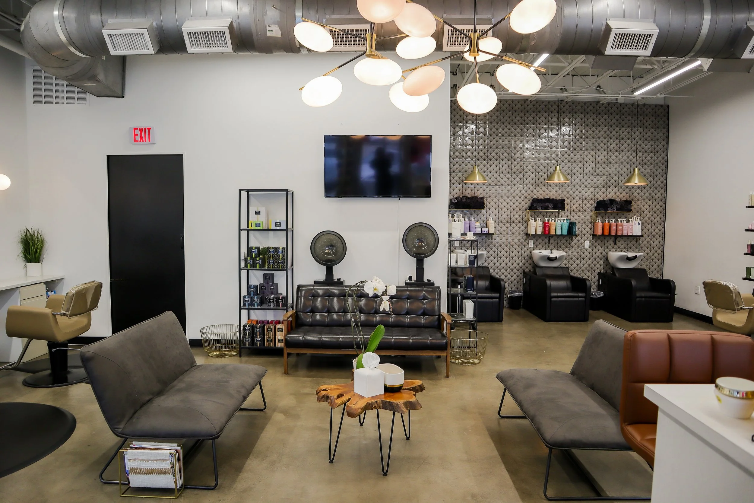 Mere Salon