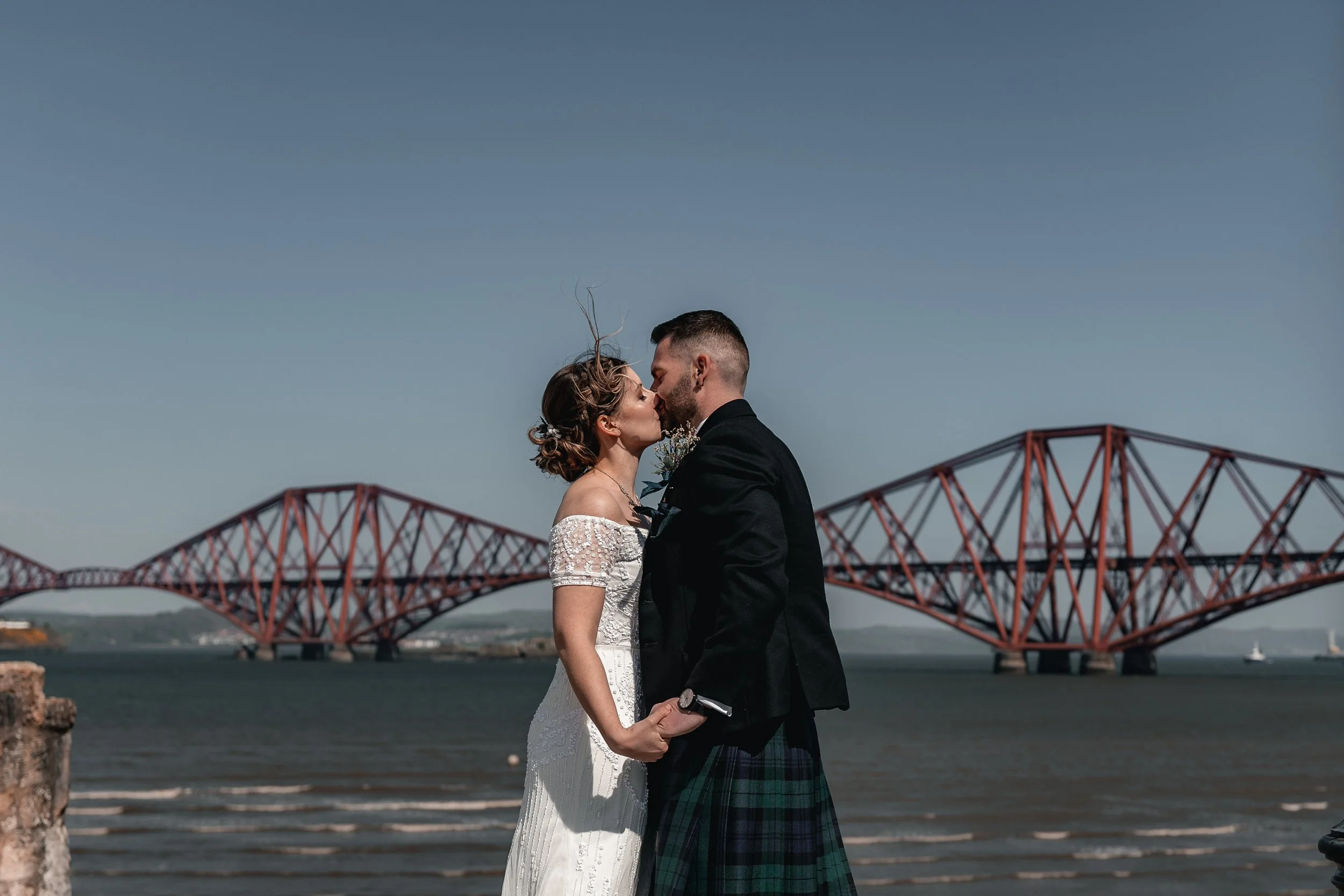 Lou Rob Photo - Scottish Wedding Photographer