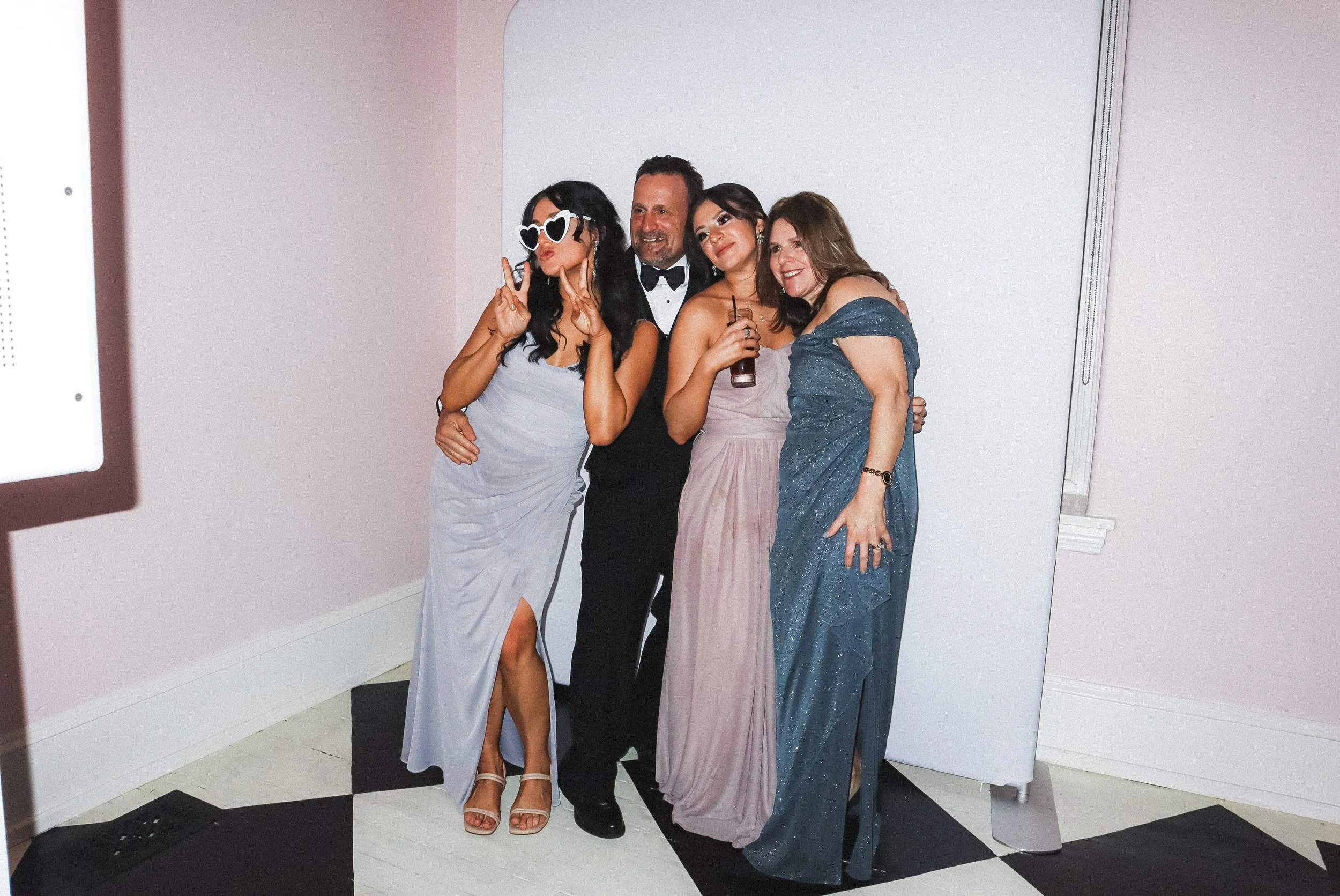 The Best Philly Photobooth Reviews