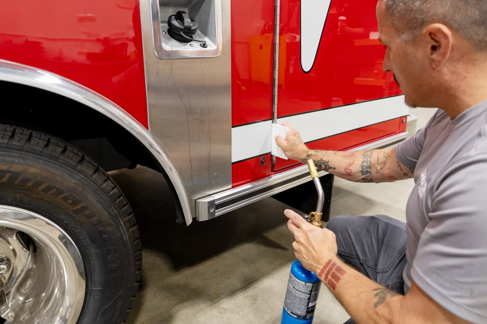 How to Clean a Squeegee (Step-by-Step) + Washing & Care Tips | Lidco ...