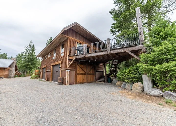 Snowcat Cabins | Glacier National Park, Montana